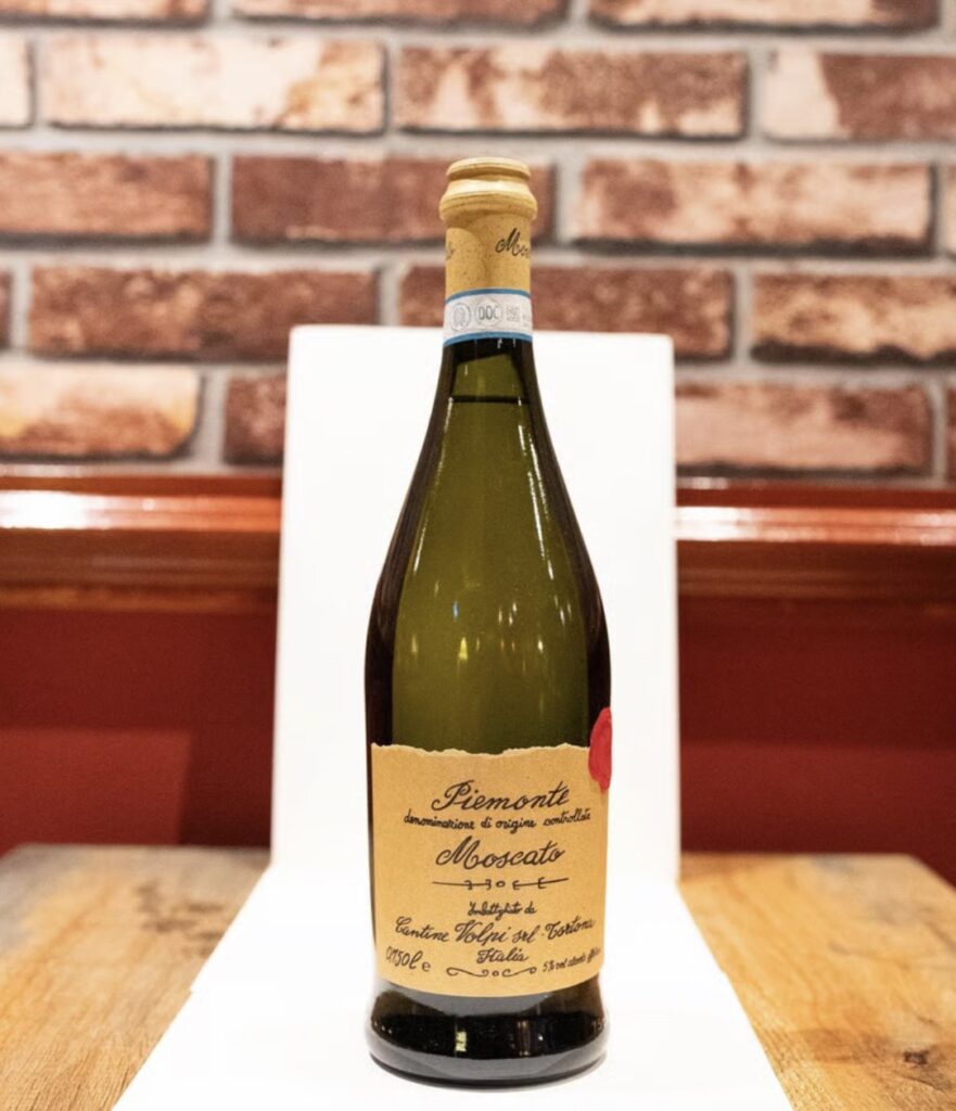 Nuvo Bar | Wine Dine Beer